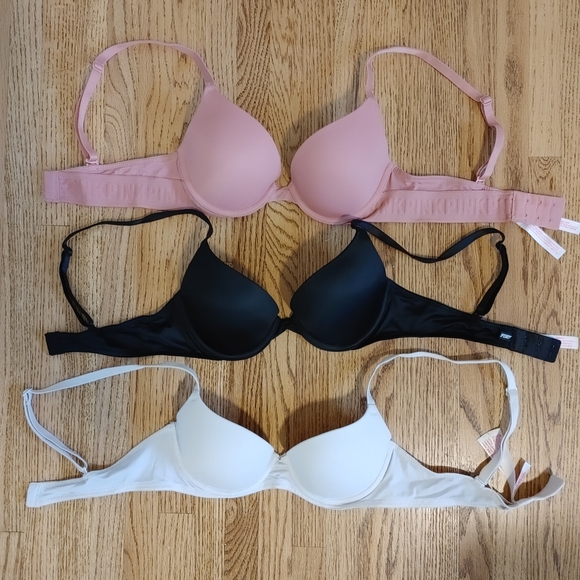 PINK Victoria's Secret | Intimates & Sleepwear | Trio Of Vs Bras | Poshmark
